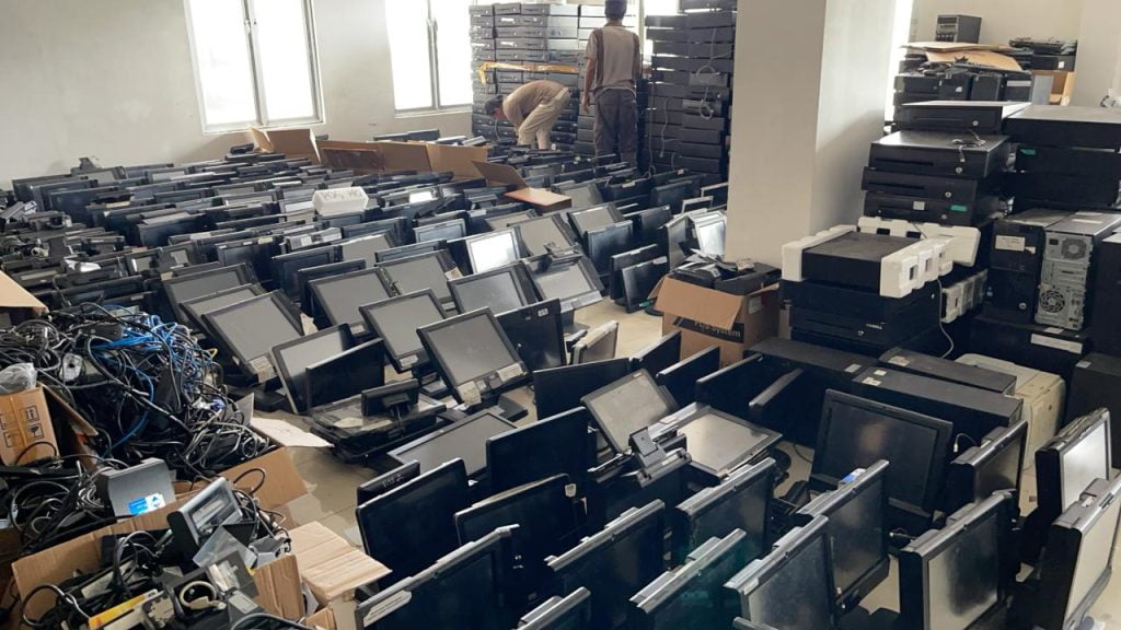 Reank Computindo - Jual Beli Komputer dan Laptop bekas